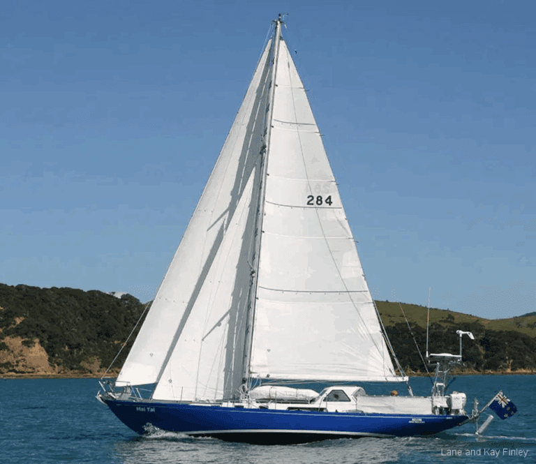 Cuising-style Cutter Rig - Stephens Waring Yacht Design